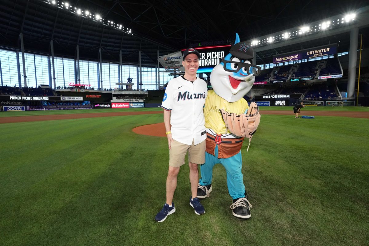 Boca Raton Mayor Scott Singer Throws First Pitch for Miami Marlins